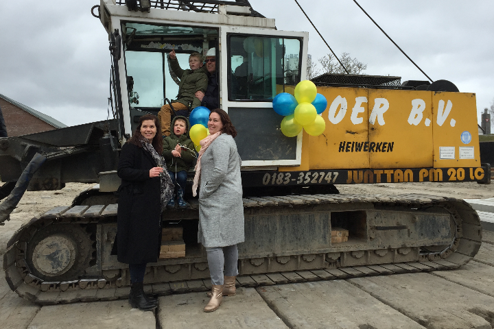 Eerste paal uitbreiding | H Bouter Kaas